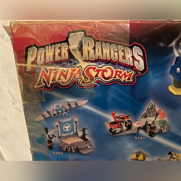 Mega Bloks | Toys | Power Rangers Ninja Storm Mega Blocks Ninja Academy ...